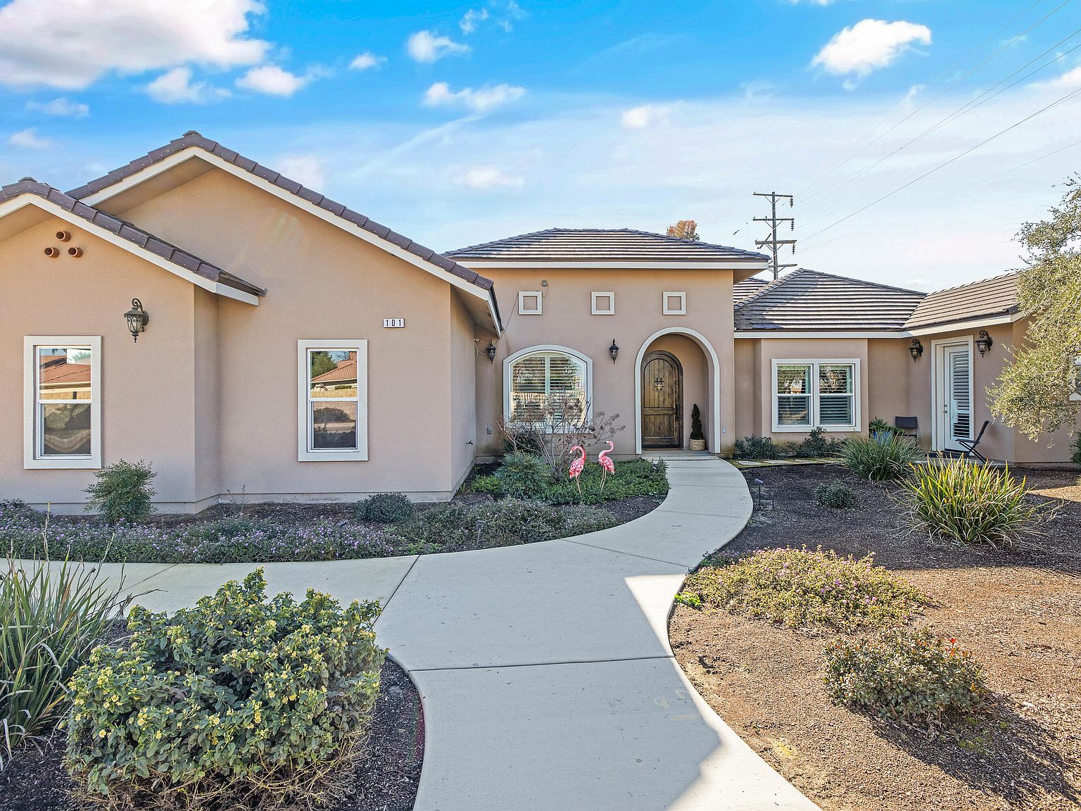 101 Oaks Court, Tulare, CA 93274 | Zillow
