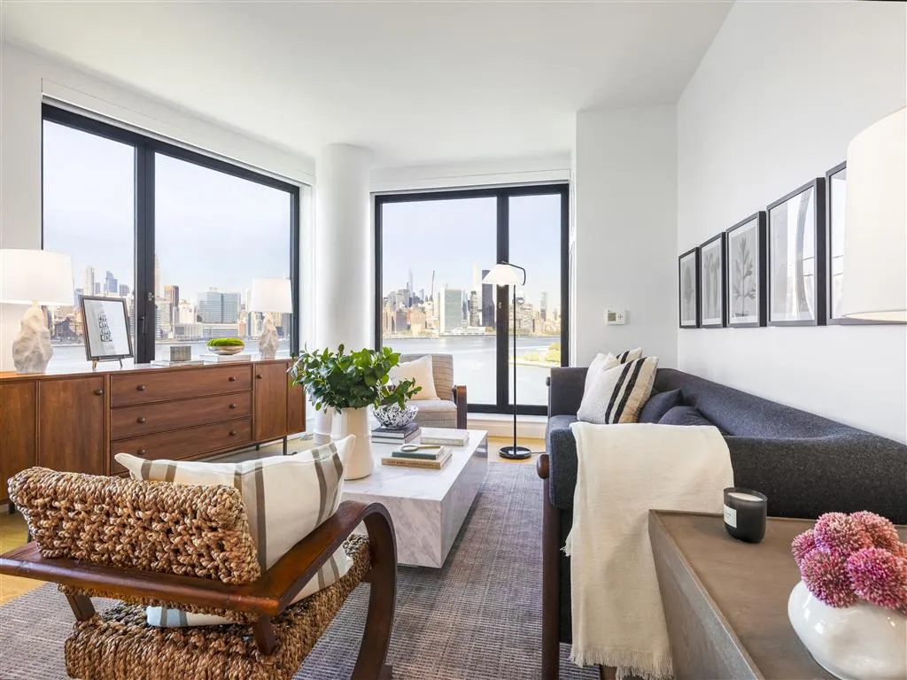 1 Eagle Street #1-2202 in Greenpoint, Brooklyn | StreetEasy