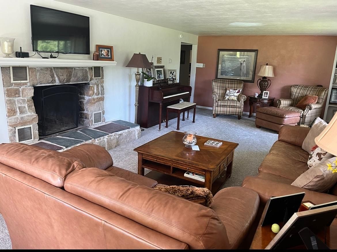 205A Walnut Level Rd UNIT 5, New Cumberland, PA 17070 | Zillow