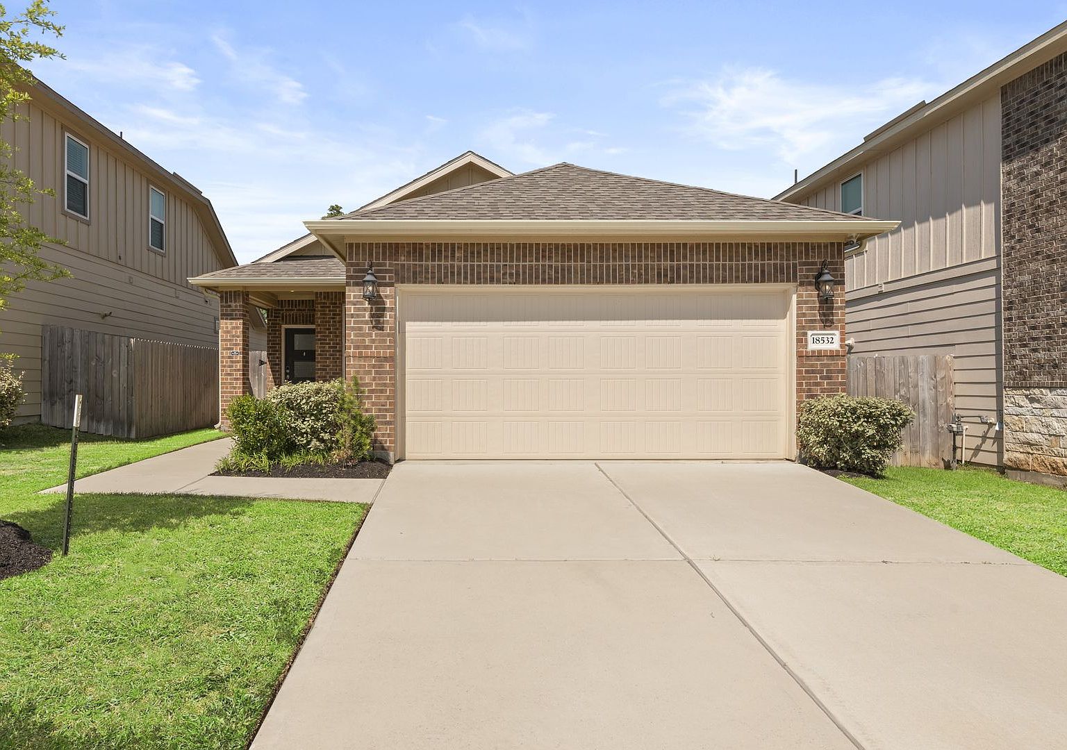 18532 Meadow Point Ln, Montgomery, TX 77316 | Zillow