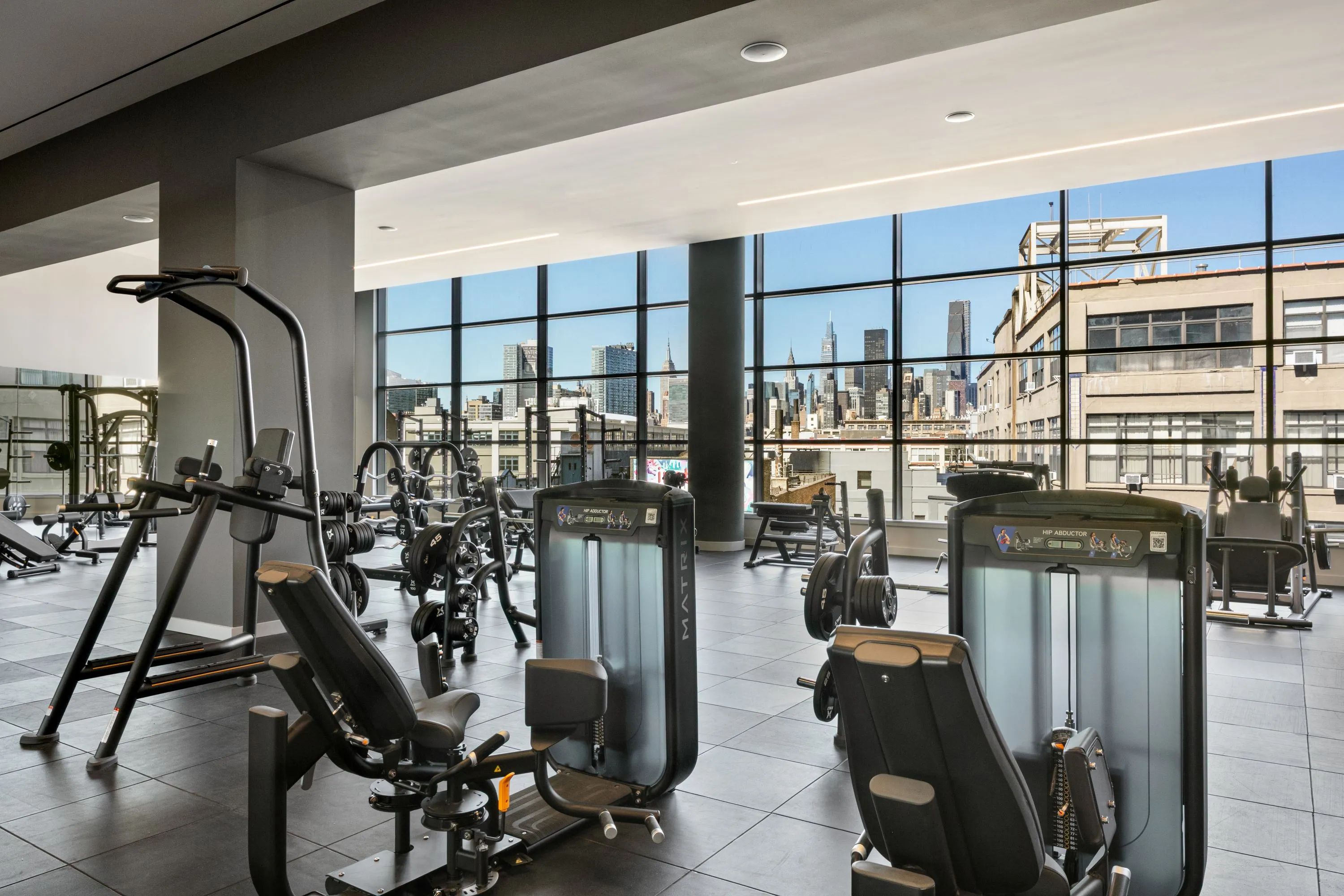 Lumen LIC at 23-15 44th Road in Hunters Point : Sales, Rentals ...