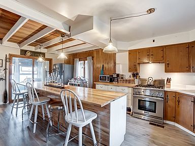 510 Spring Beach Rd, Rome City, IN 46784 | Zillow