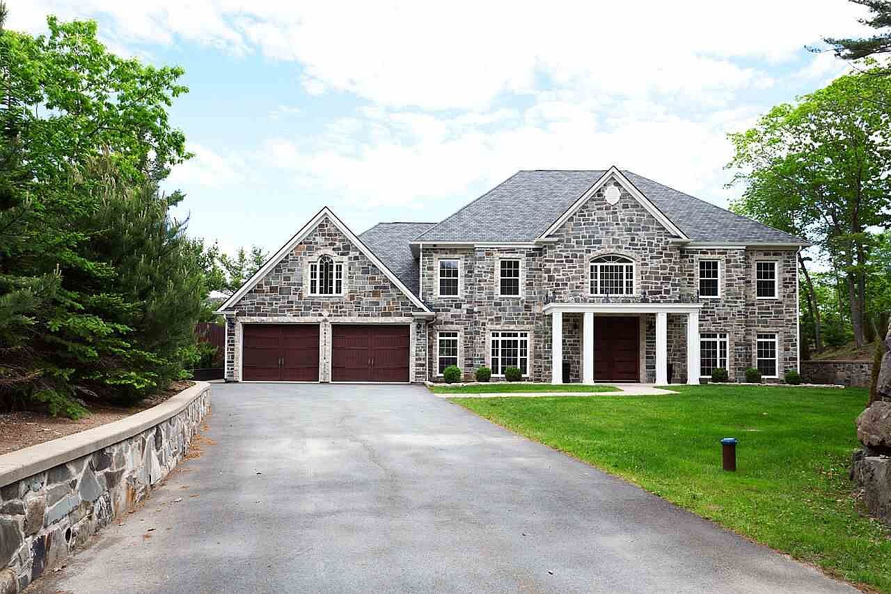 2446 Purcells Cove Rd, Halifax, NS B3P 1C7 | Zillow