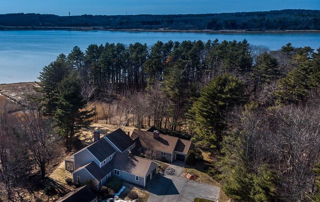 42 Foreside Common Dr, Falmouth, ME 04105 | Zillow