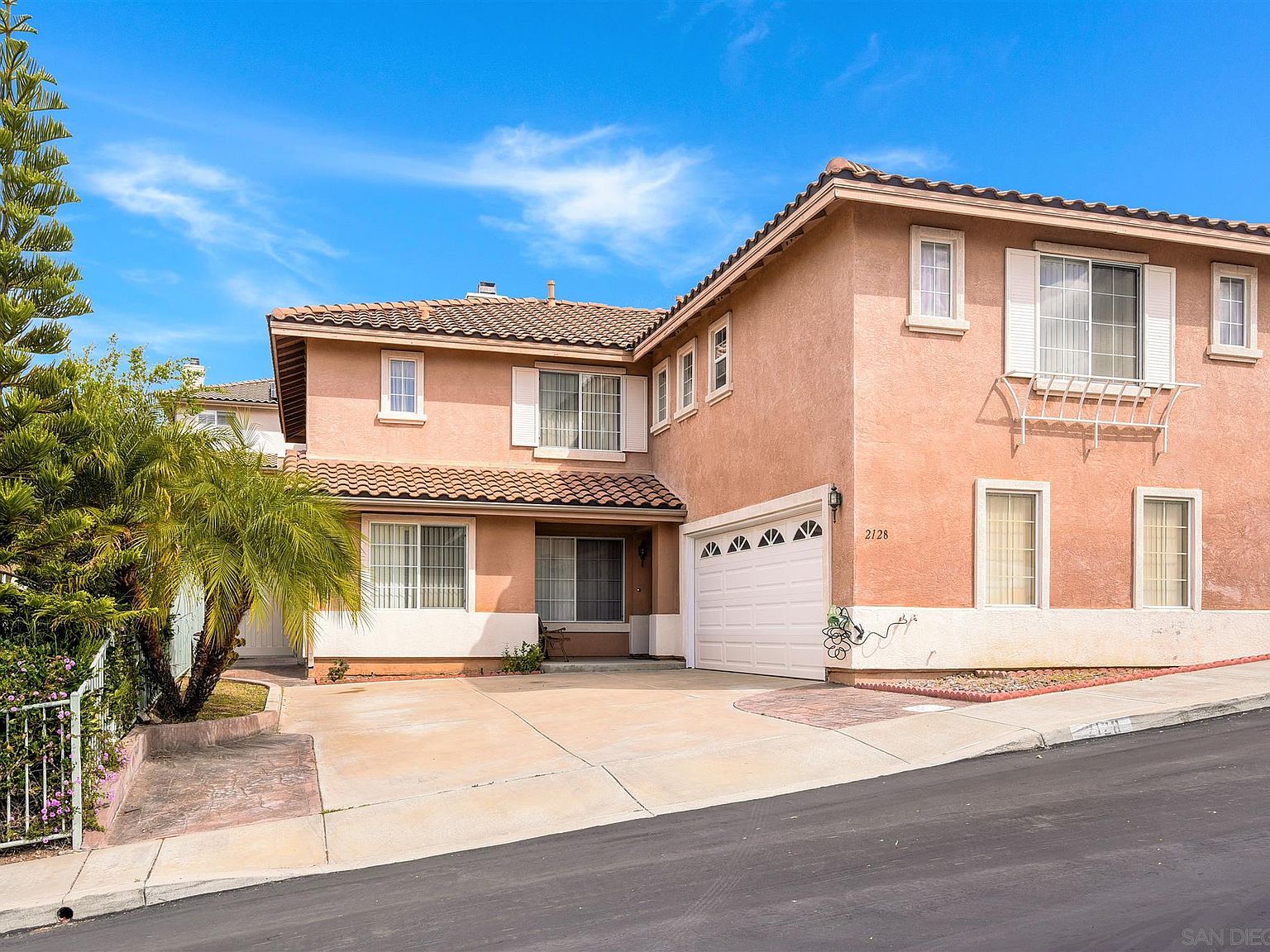 2128 Pointe Pkwy, Spring Valley, CA 91978 | Zillow