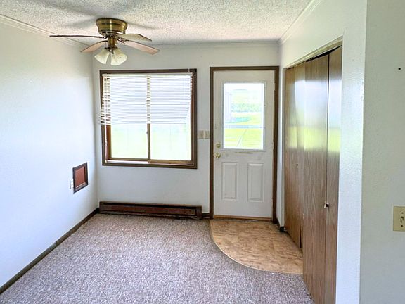 104 1st St #1, Onslow, IA 52321 | Zillow