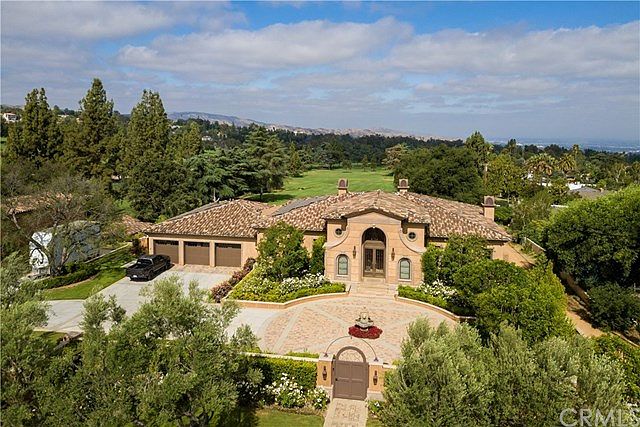 1700 Country Club Dr, Redlands, CA 92373 | Zillow