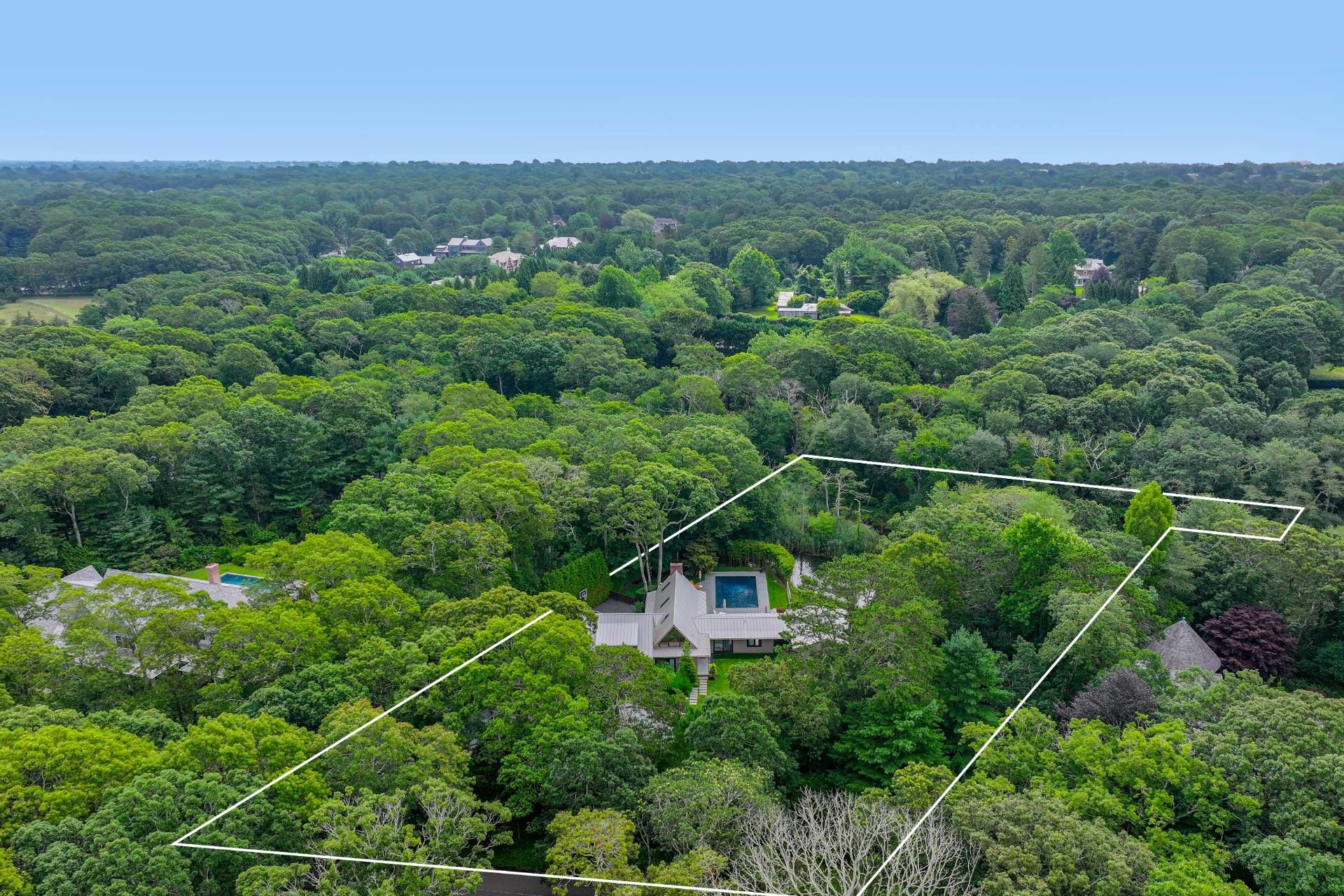 118 Georgica Close Rd, East Hampton, NY 11937 | Out East