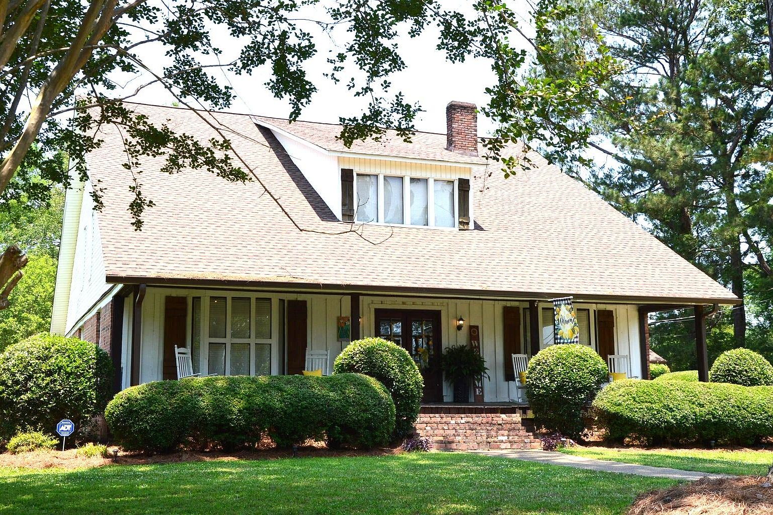 160 W Main St, Nettleton, MS 38858 | MLS #24-693 | Zillow