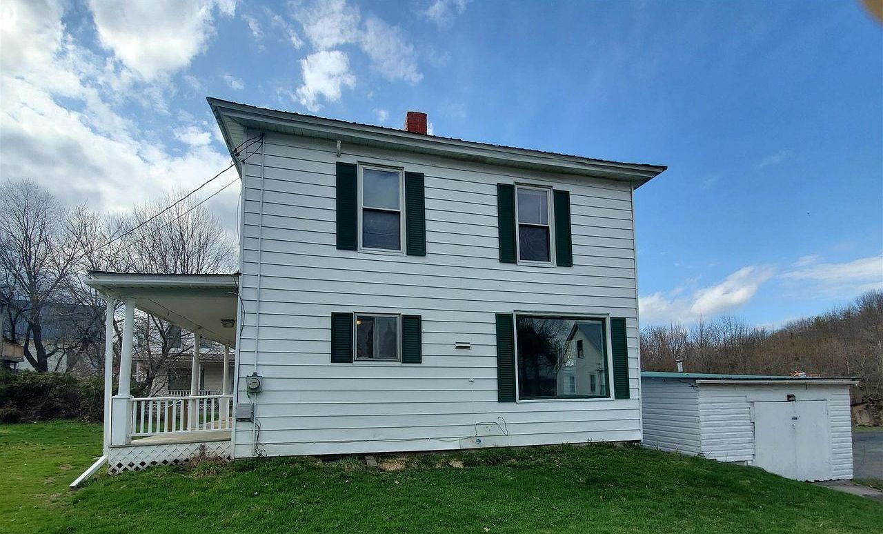 4 Cedarbrook Ave, Barre, VT 05641 | Zillow