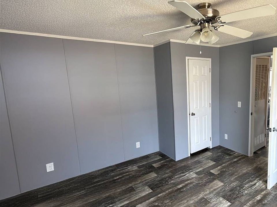 1355 N Arthur Burch Dr Bourbonnais IL | Zillow