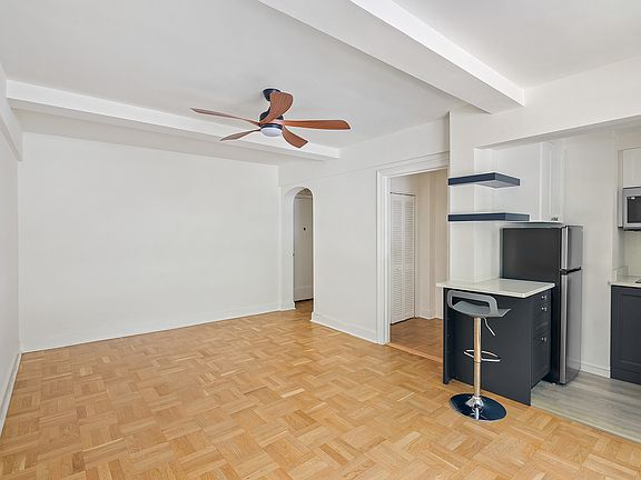 140 E 40th St APT 2-C, New York, NY 10016 | Zillow