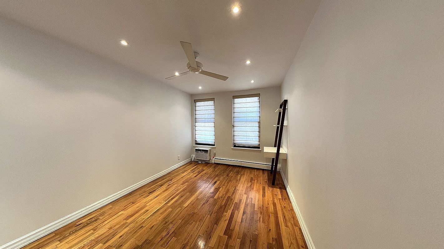 14 Prince St APT 1B, New York, NY 10012 | Zillow