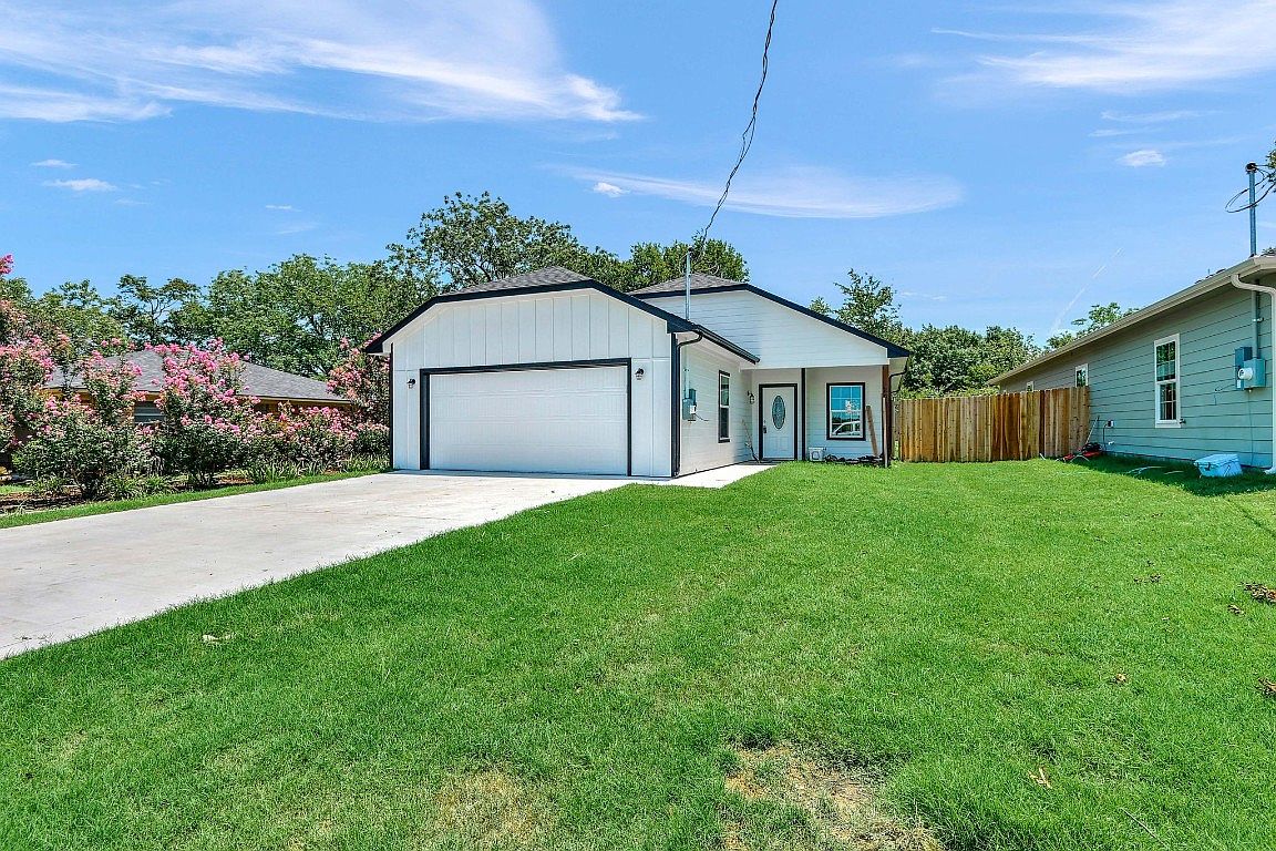 204 N Lackey St, Tom Bean, TX 75489 | Zillow