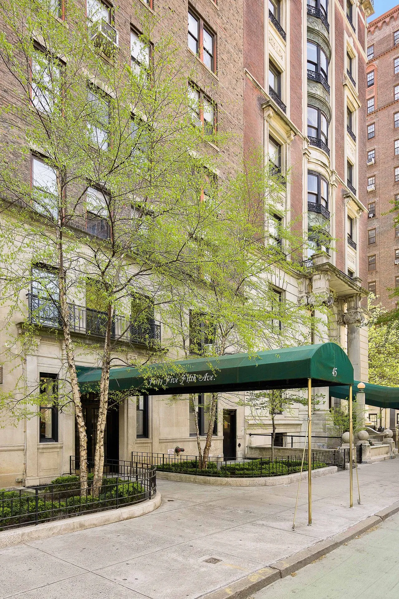 45 Fifth Avenue #2C in Greenwich Village, Manhattan | StreetEasy