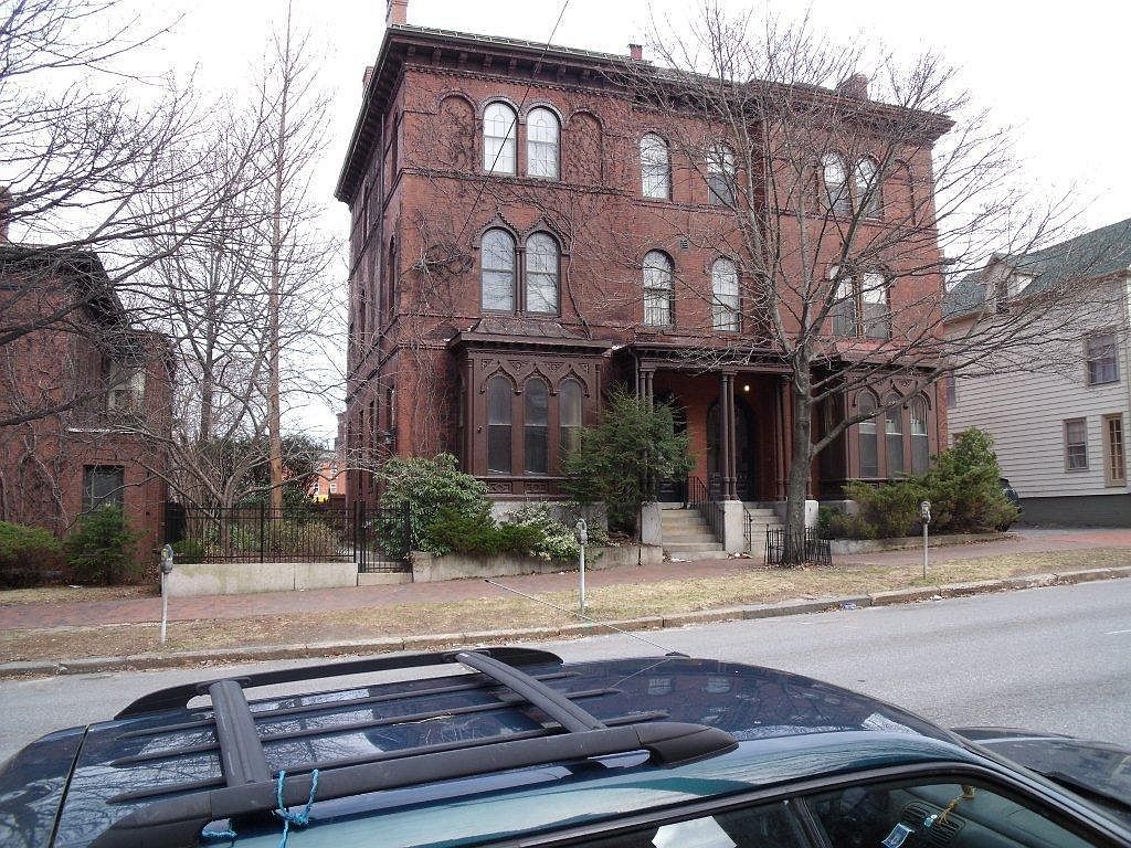 209 State St APT 3, Portland, ME 04101 | Zillow