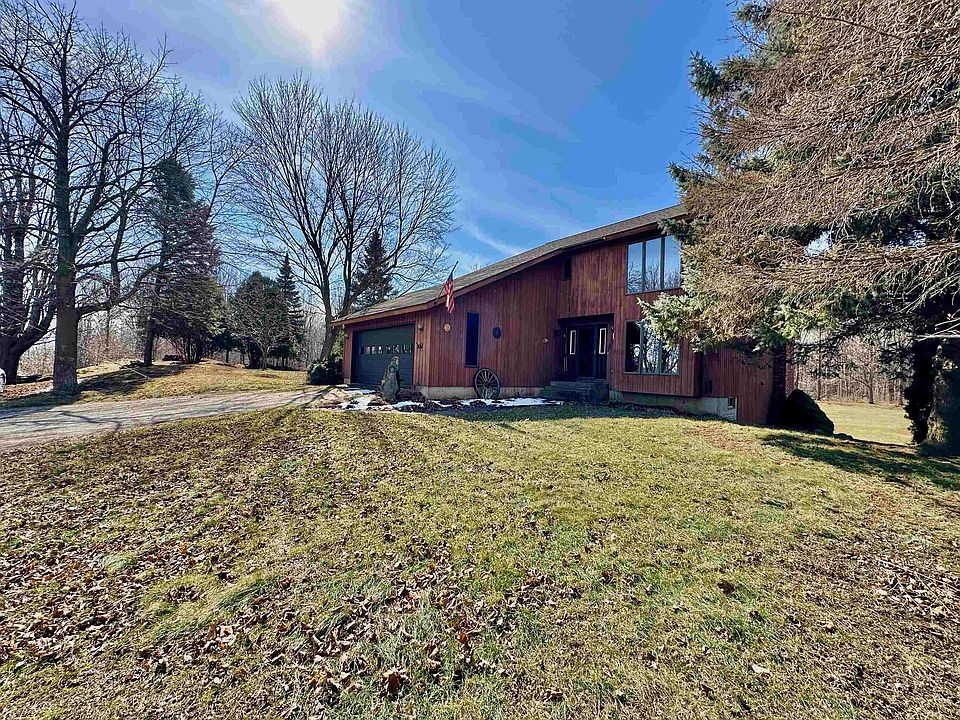 2206 Highgate Road, Saint Albans, VT 05478 | Zillow