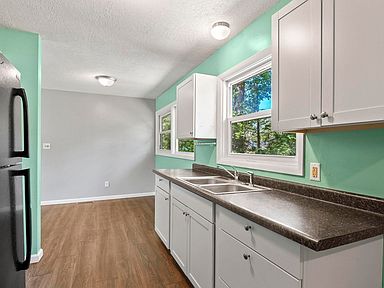 2409 Ormsby St, Fort Wayne, IN 46806 | Zillow