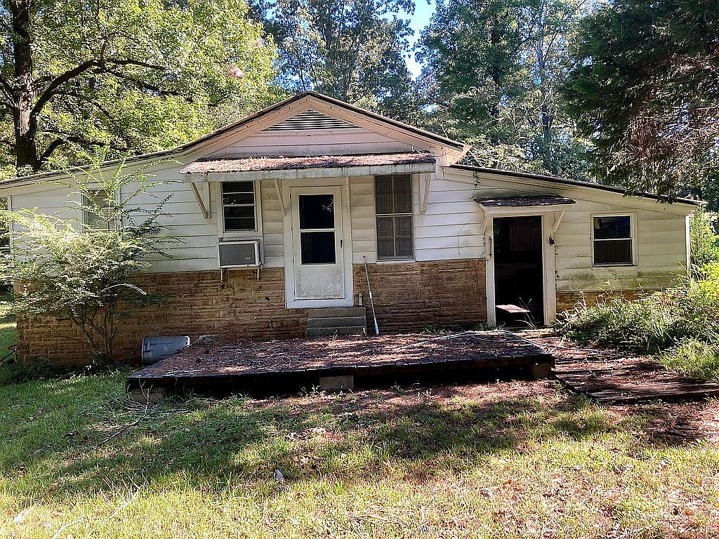 1058 Lake Dockery Rd, Jackson, MS 39272 | Zillow