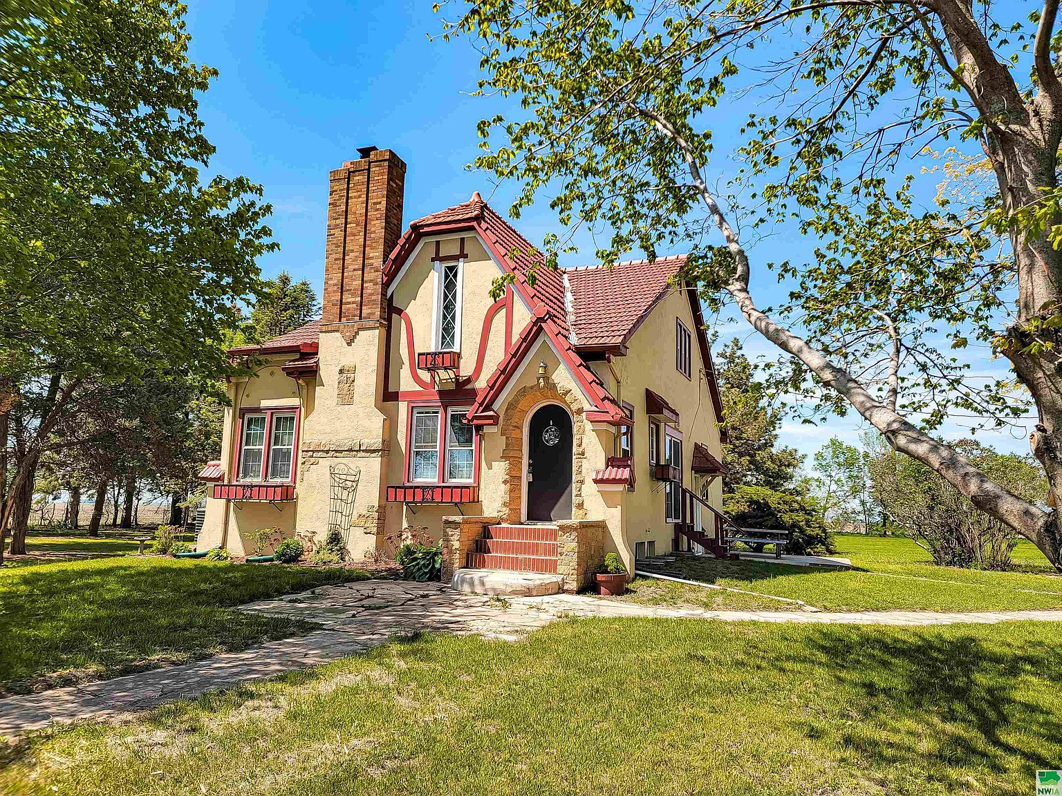 21546 160th St, Whiting, IA 51063 | Zillow