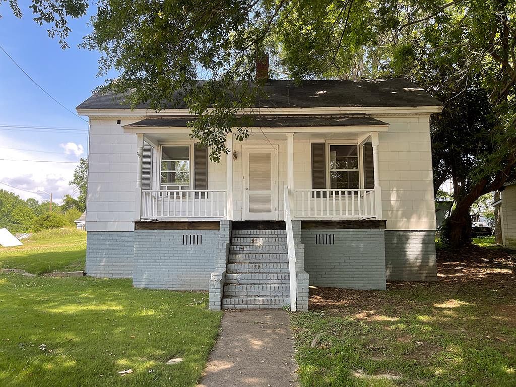 15 E Main St, Ware Shoals, SC 29692 | Zillow