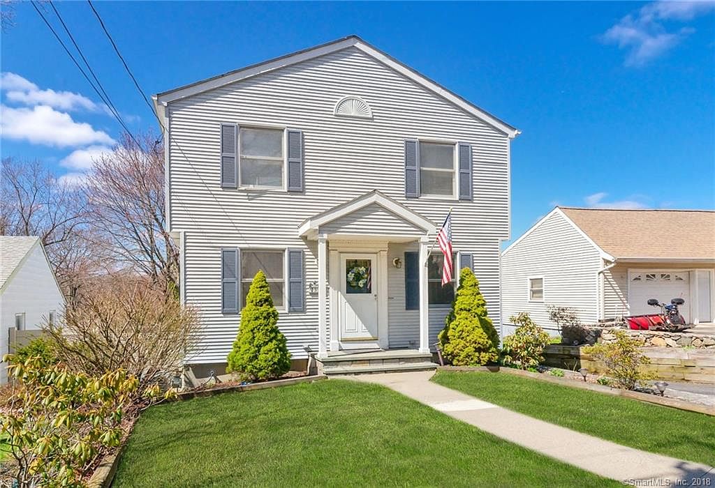 33 Virginia Ave, Danbury, CT 06810 | Zillow