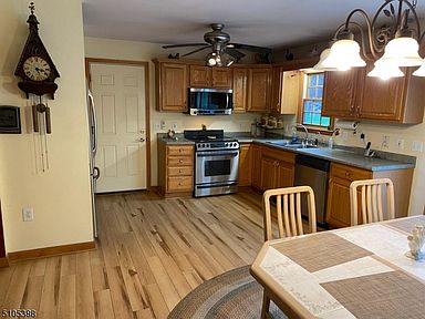 36 Old Clove Rd, Wantage, NJ 07461 | Zillow