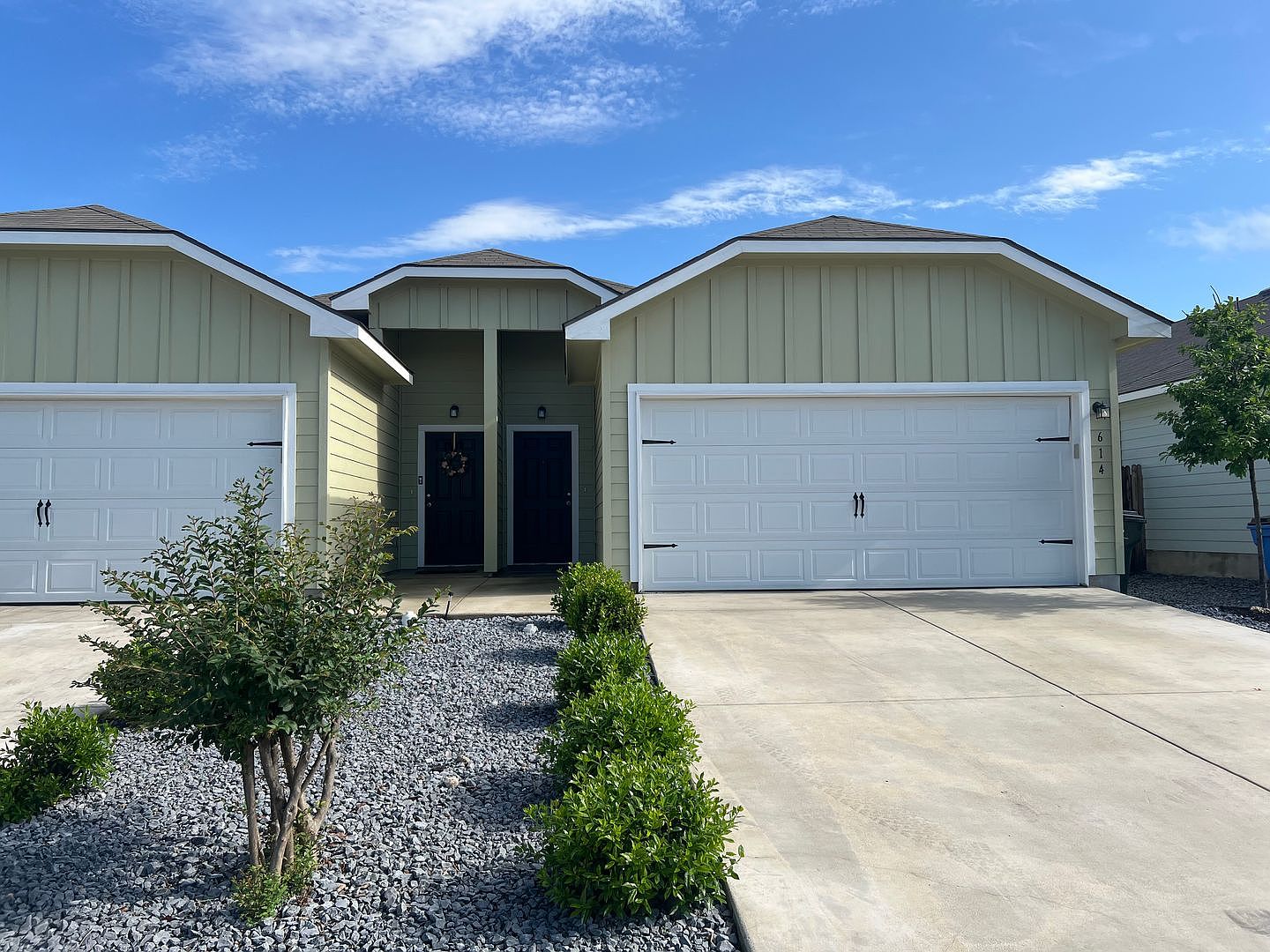 614 Grayson Ln, Seguin, TX 78155 | Zillow