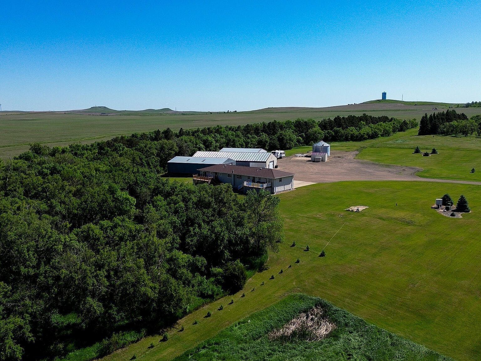 3145 County Road 139a, Mandan, ND 58554 | Zillow