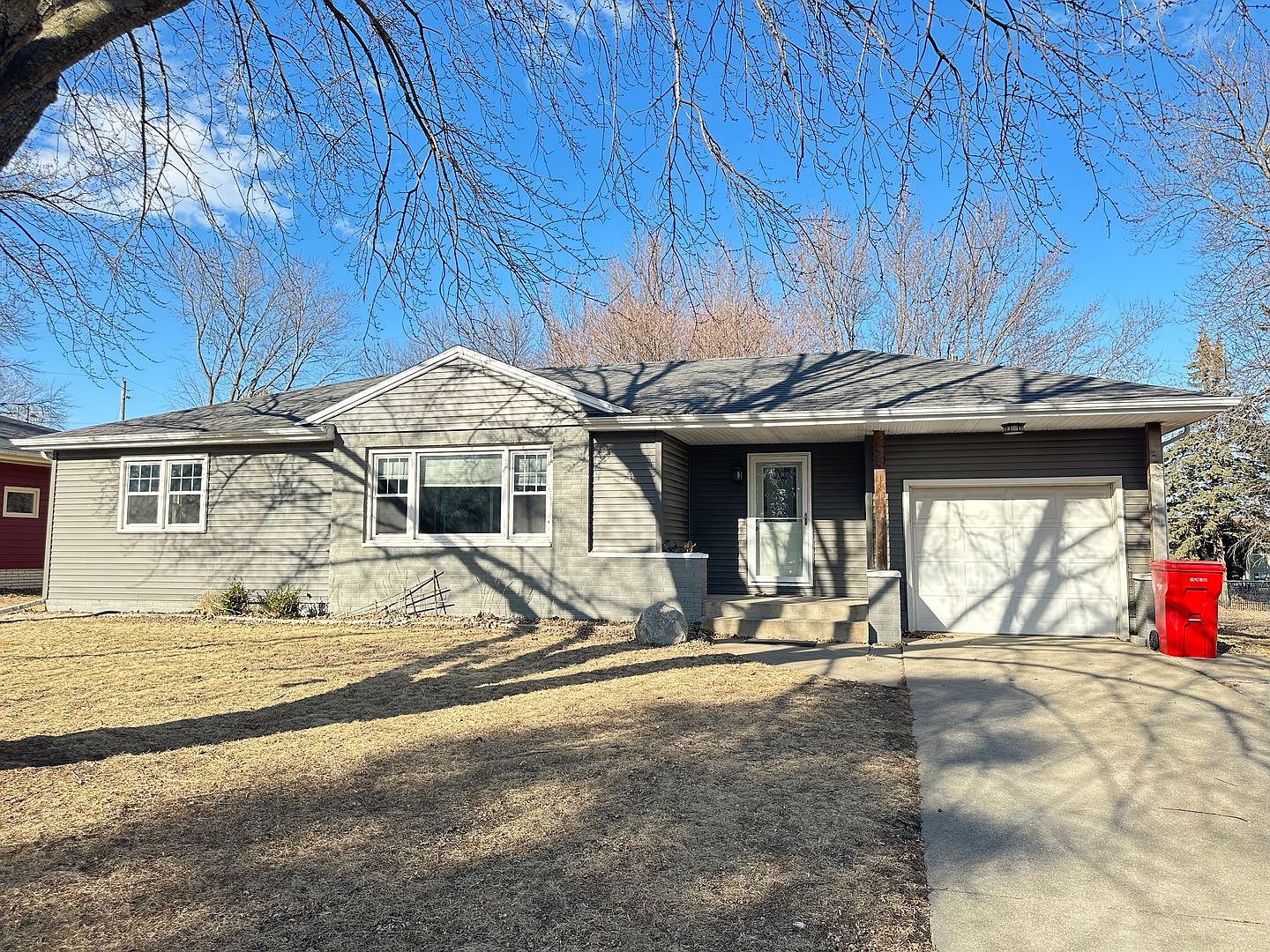 406 E Center Ave, Badger, IA 50516 | Zillow