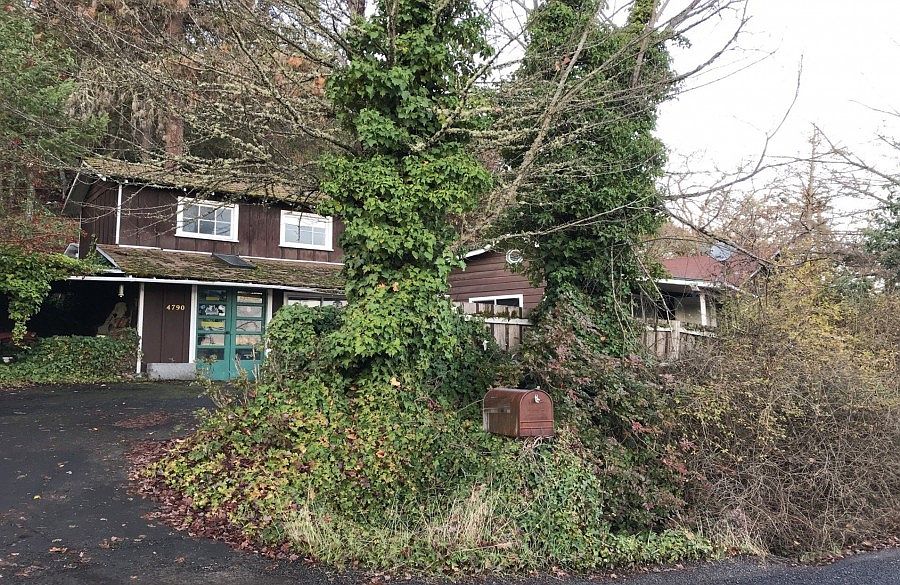 4790 Dark Hollow Rd, Medford, OR 97501 | Zillow