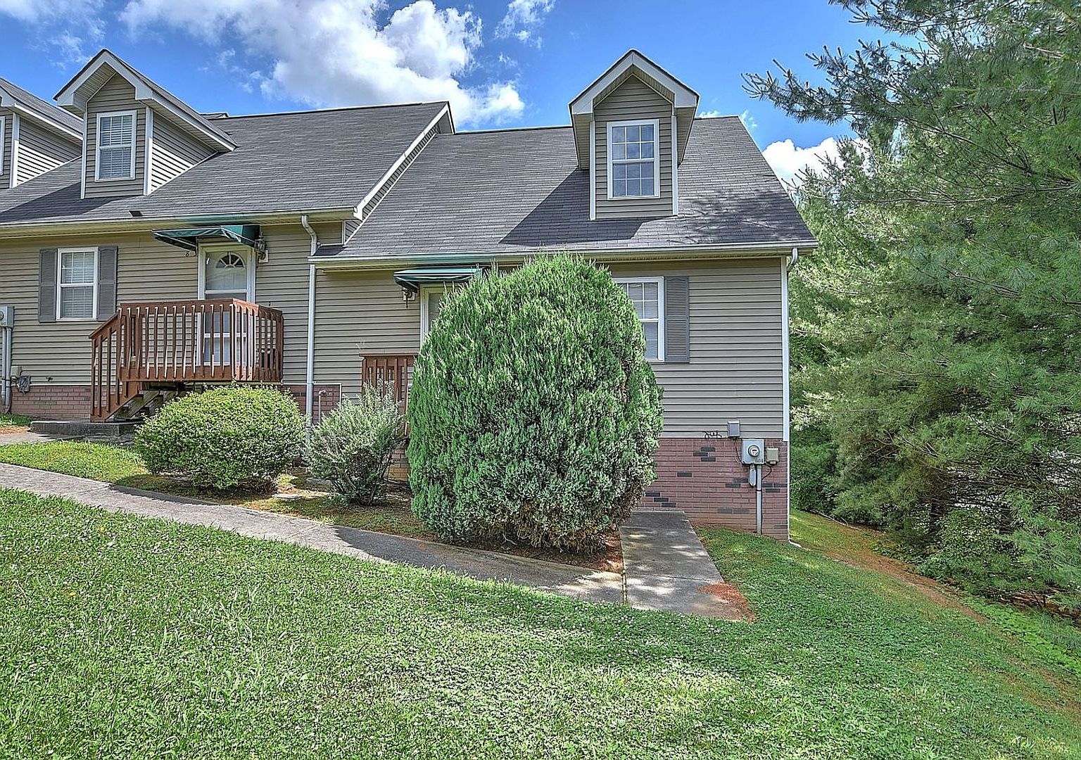 803 Cambridgeshire Ct, Johnson City, TN 37615 | Zillow