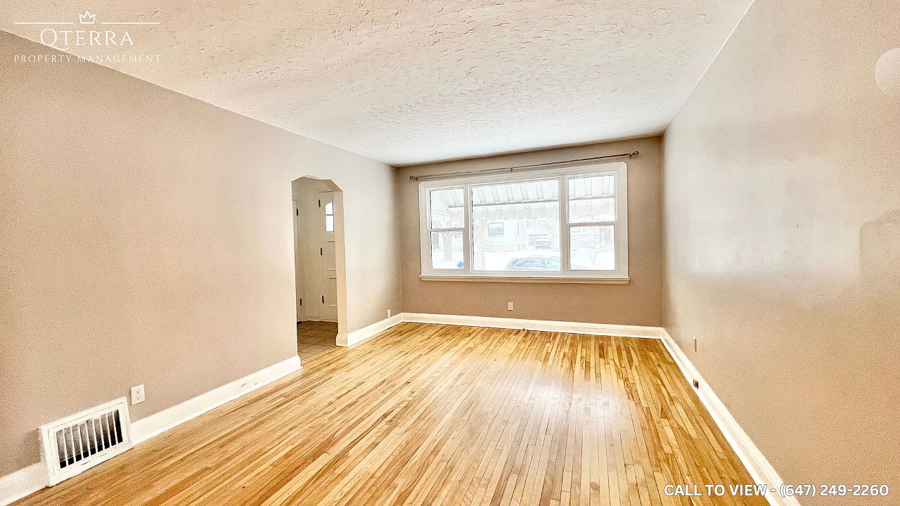223 Roxborough Ave #1, Oshawa, ON L1G 5X1 | Zillow