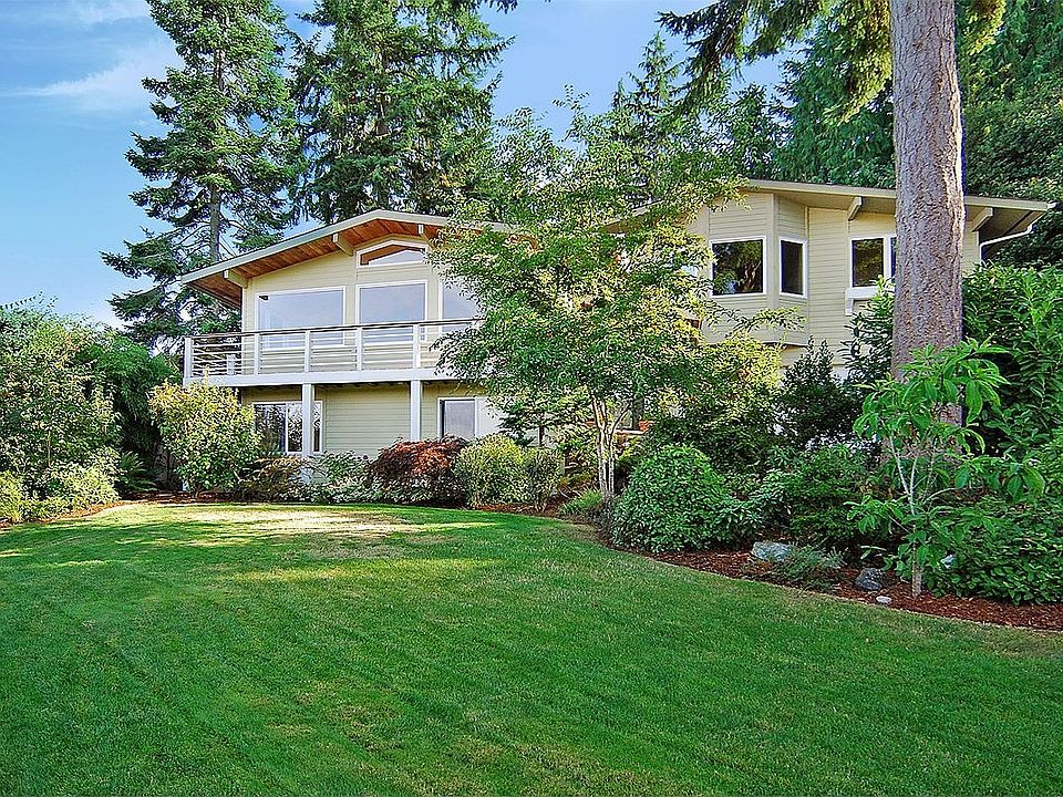10904 NE Bill Point Ct, Bainbridge Island, WA 98110 | Zillow