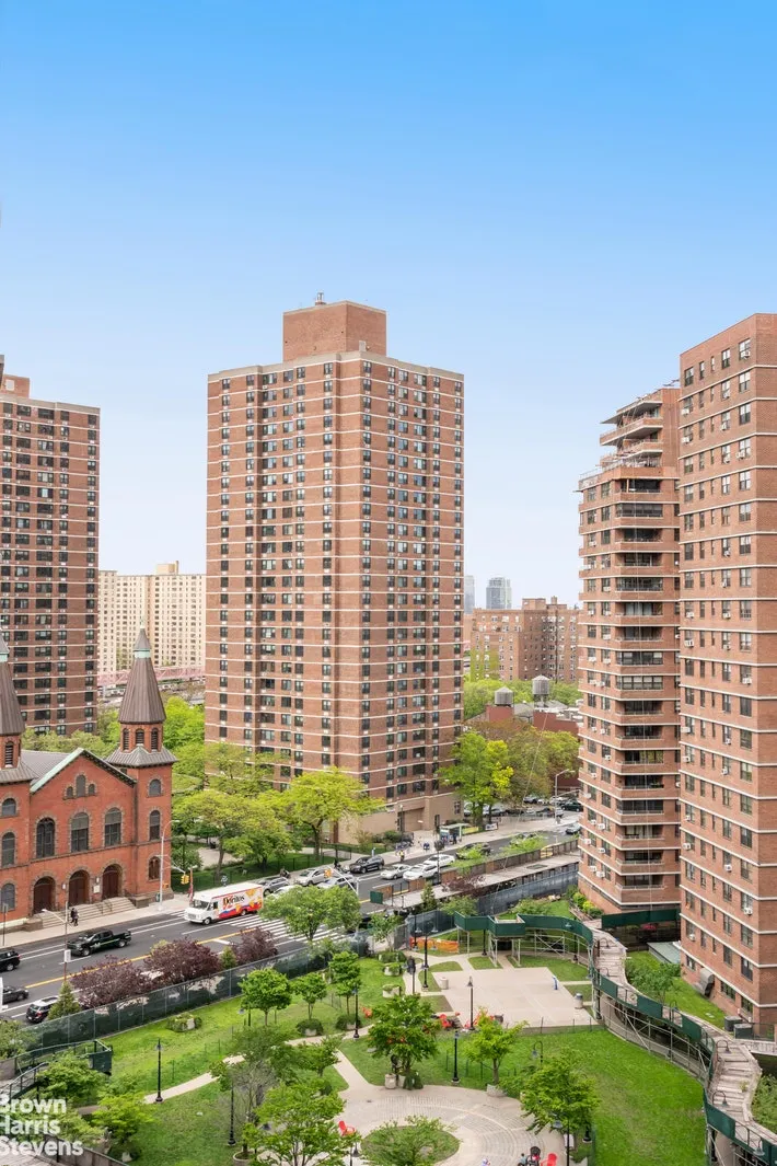 413 Grand Street #F1204 in Lower East Side, Manhattan | StreetEasy