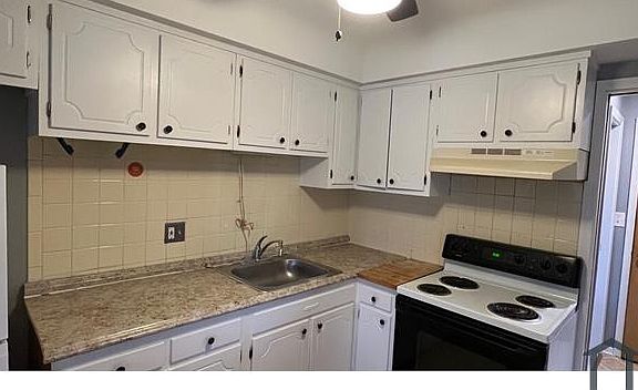 23844 Kelly Rd APT 9, Eastpointe, MI 48021 | Zillow