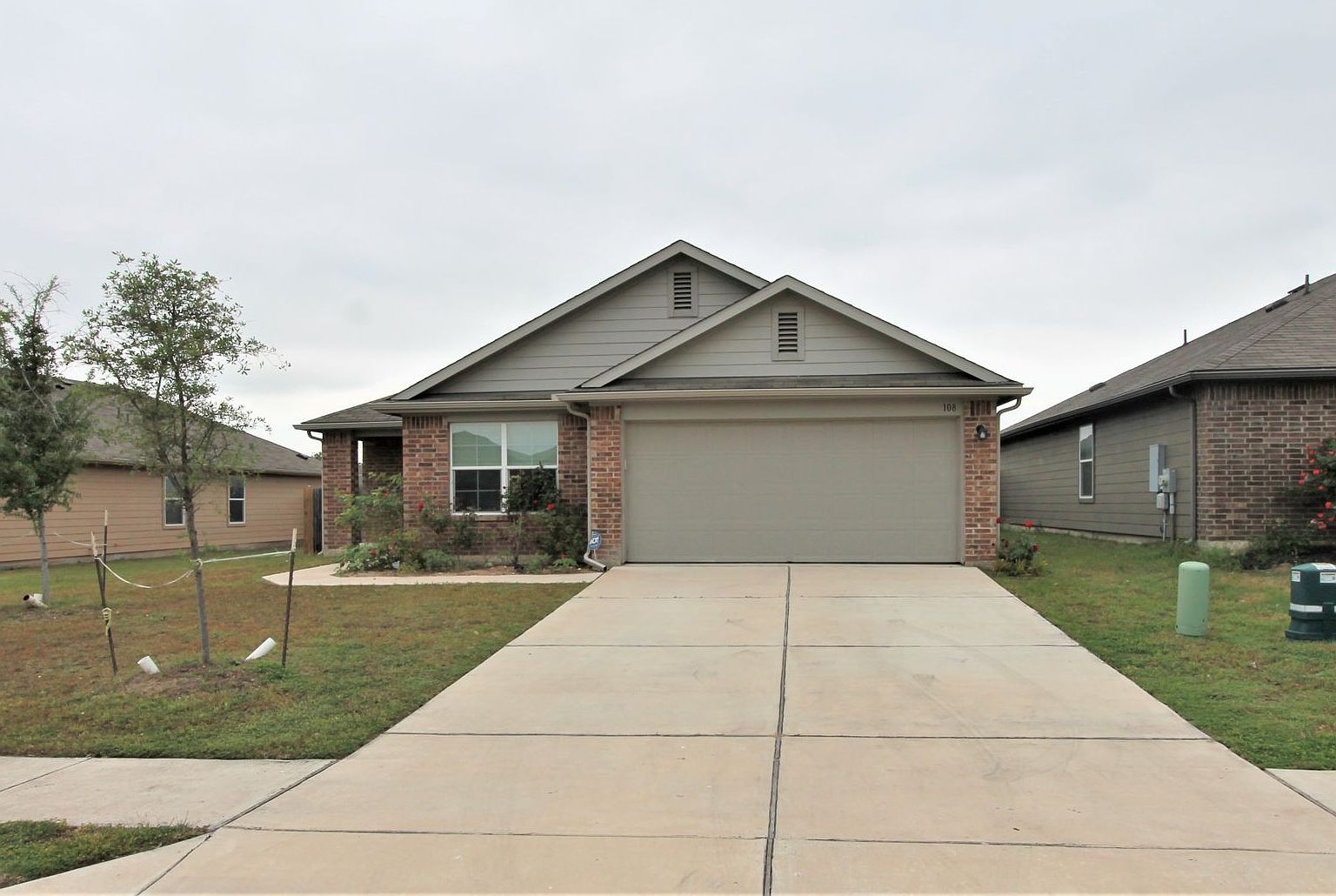108 Acadia Cv, Hutto, TX 78634 | Zillow