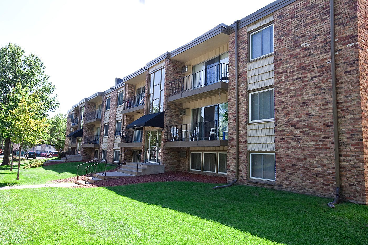 1609-104 N Woodbridge St, Saint Paul, MN 55117 | Zillow