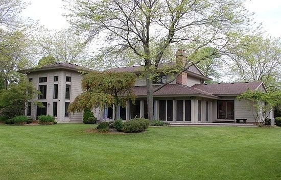 5330 Wind Point Rd, Racine, WI 53402 | Zillow