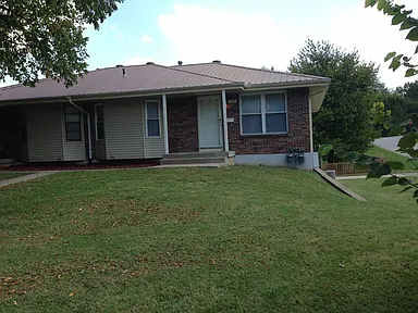 5313 Lewis Ave Kansas City MO | Zillow