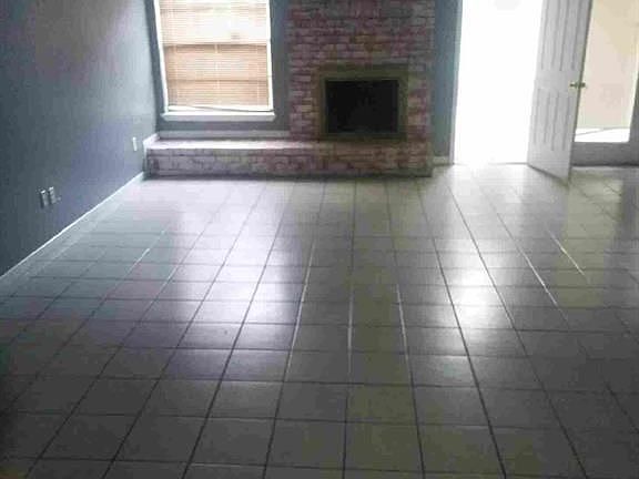 10506 Glenwolde Dr, Houston, TX 77099 | Zillow