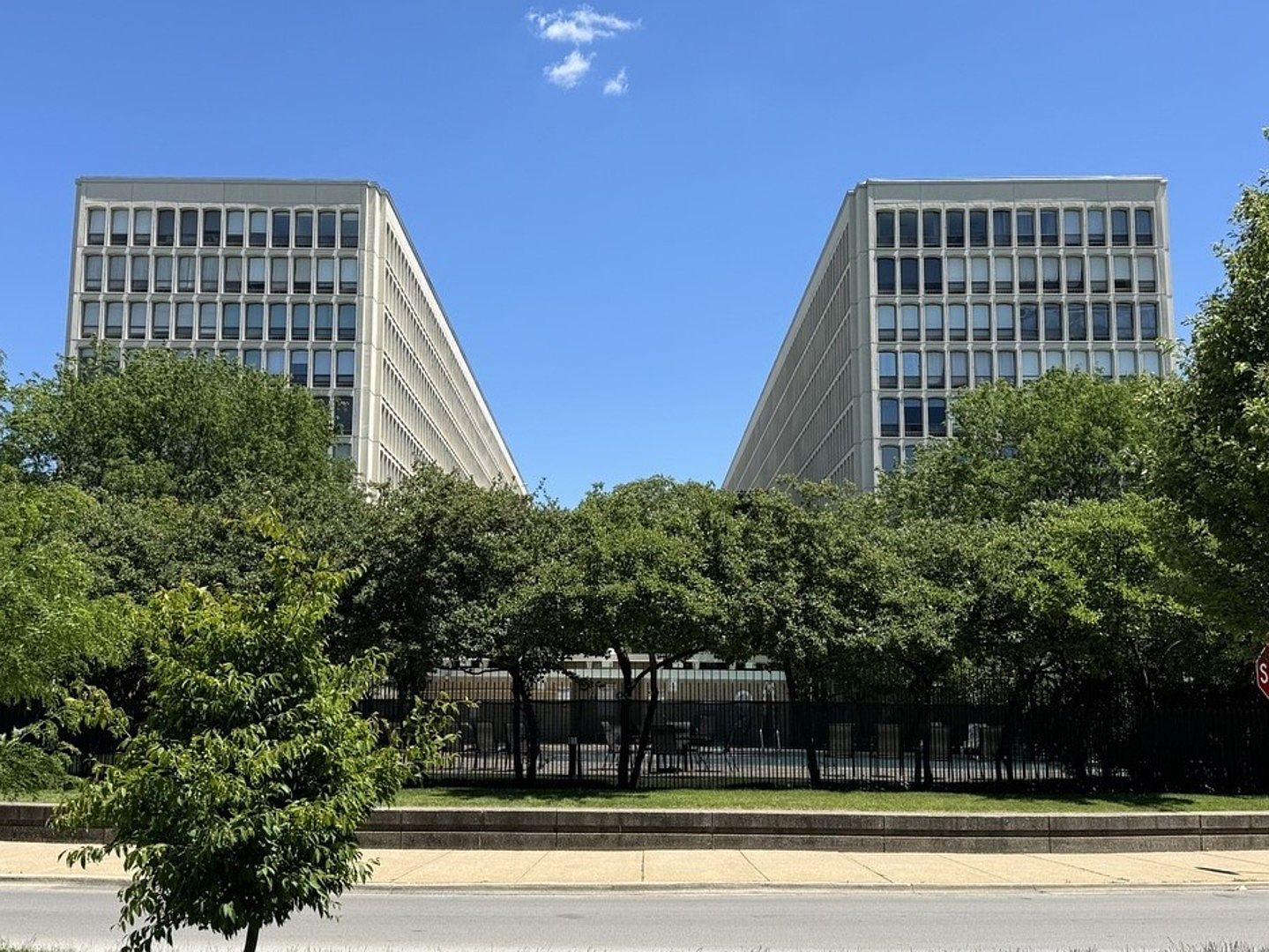 1450 E 55th St Unit 823S, Chicago, IL 60615 | Zillow