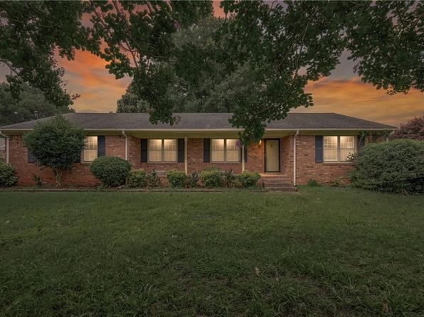 23464 Real Estate - 23464 Homes For Sale | Zillow