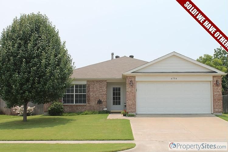 6754 Ambercrest Dr, Arlington, TX 76002 | Zillow