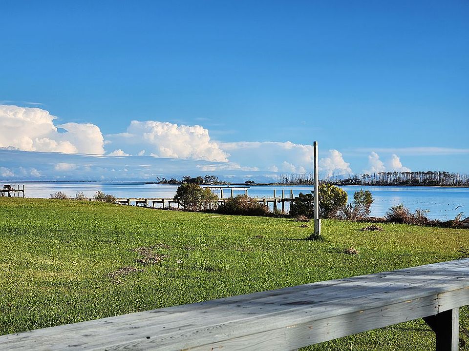 151 Blue Heron Ln, Gloucester, NC 28528 | Zillow