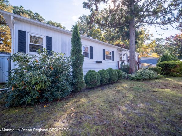 Pine Ridge at Crestwood Whiting Real Estate - Pine Ridge at Crestwood ...