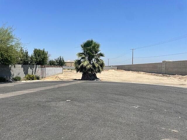 2190 Rubino, Tulare, CA 93274 | MLS #224434 | Zillow