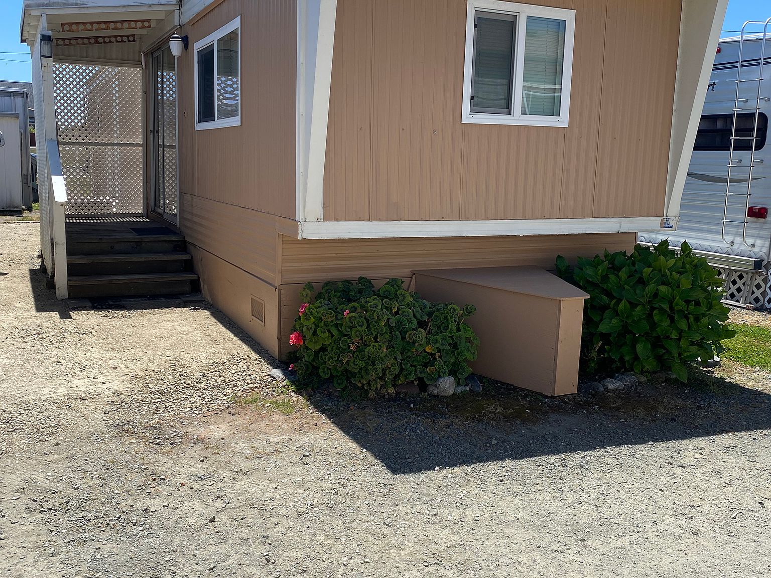 113 S Harold St #13, Fort Bragg, CA 95437 | Zillow