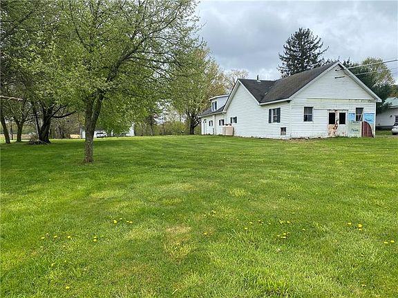 8192 Adamsville Rd, Hartstown, PA 16131 | MLS #1605587 | Zillow