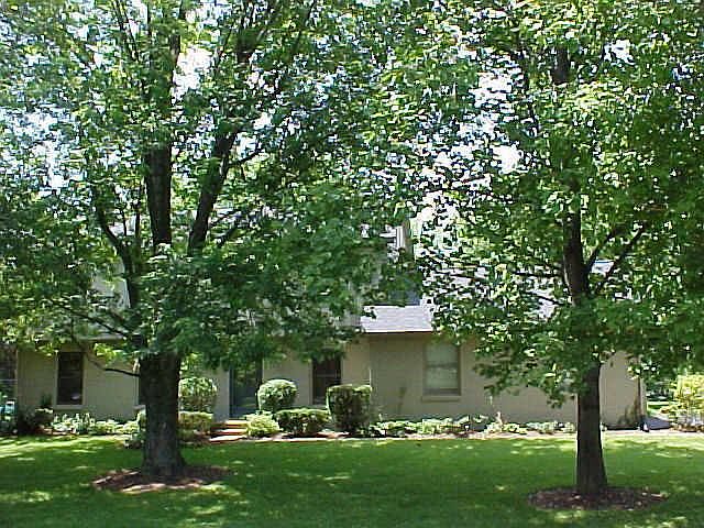 9022 N Butternut Ct, Indianapolis, IN 46260 | Zillow